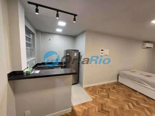 Kitnet / Stúdio para Venda em Rio de Janeiro/RJ Leme