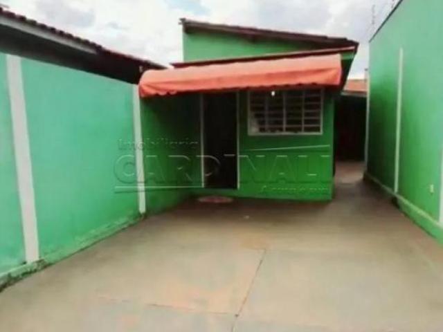 Kitnet para venda em Vila Suconasa de 85.00m² com 1 Quarto e 2 Garagens