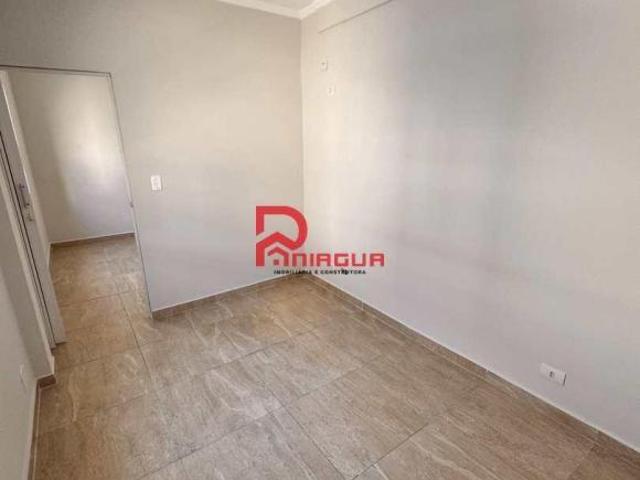 Kitnet para venda em Boqueirão de 32.00m² com 1 Quarto e 1 Garagem