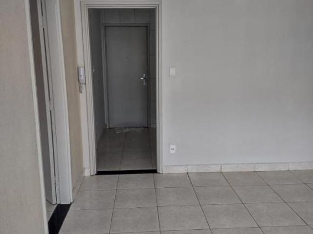 Kitnet para venda em Centro de 45.00m² com 1 Quarto e 1 Garagem