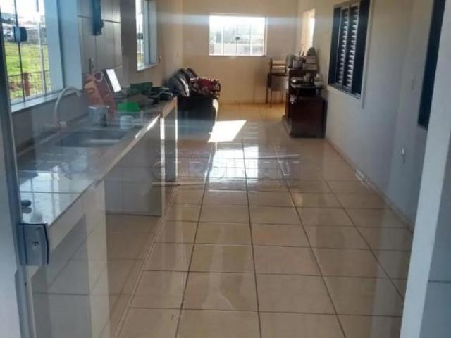Kitnet para venda em Jardim Adalberto Frederico De Oliveira Roxo I de 142.00m² com 2 Quartos e 1 Gar
