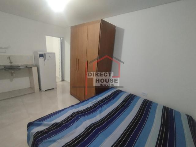Kitnet para Aluguel com 1 quartos, 12 m² por R$ 1.600
