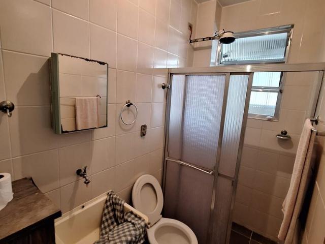 Kitnet para Aluguel com 1 quartos, 25 m² por R$ 1.300