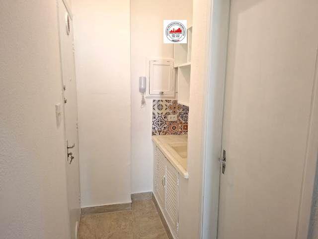 Kitnet para Aluguel com 1 quartos, 28 m² por R$ 1.000