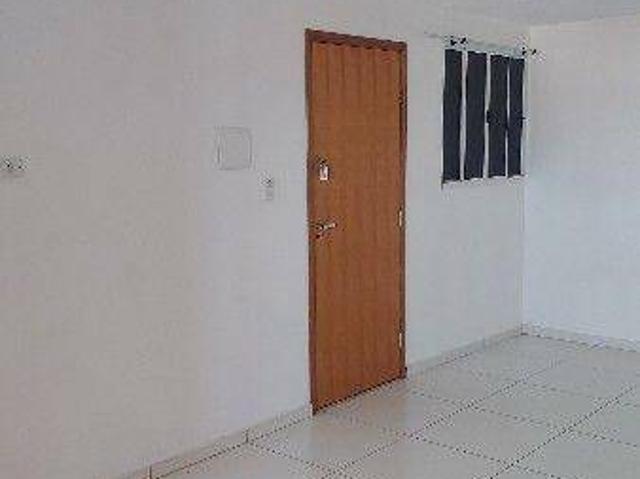 Kitnet para Aluguel com 1 quartos, 28 m² por R$ 1.050