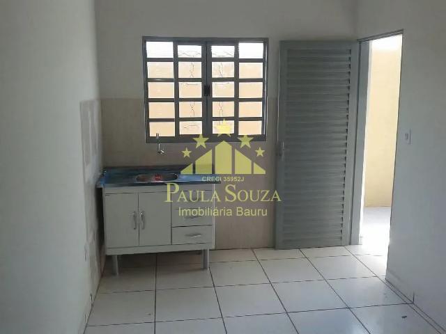 Kitnet para Aluguel com 1 quartos, 30 m² por R$ 540