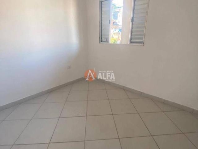 Kitnet para Aluguel com 1 quartos, 35 m² por R$ 690