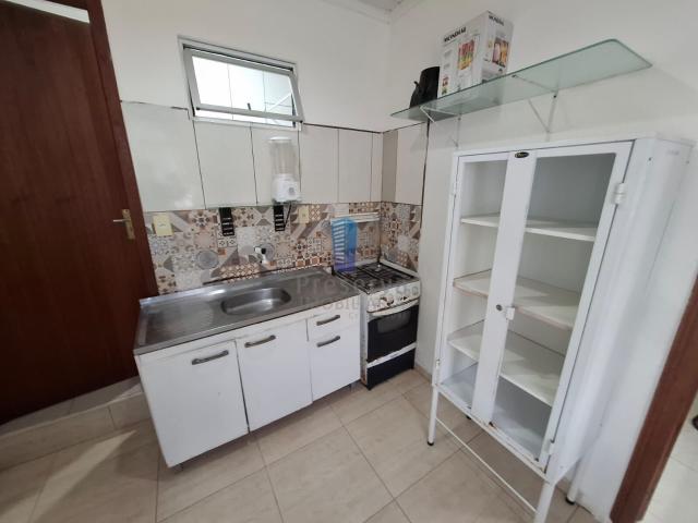 Kitnet para Aluguel com 1 quartos, 35 m² por R$ 1.645