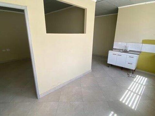 Kitnet para Aluguel com 1 quartos, 56 m² por R$ 1.500