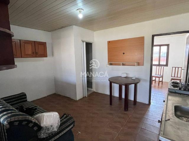 Kitnet para Aluguel com 2 quartos, 2000 m² por R$ 1.250