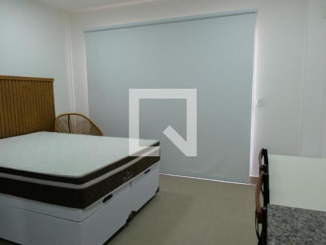 Kitnet, Pinheiros, 1 Quarto, 25 m2 São Paulo
