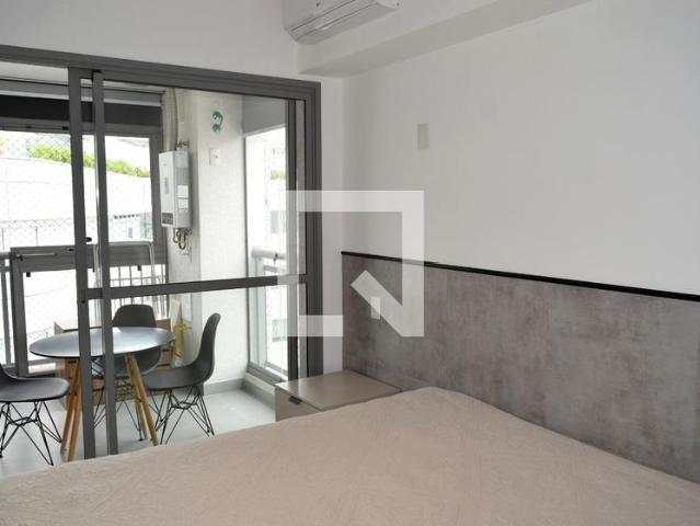 Kitnet, Pinheiros, 1 Quarto, 35 m2 São Paulo
