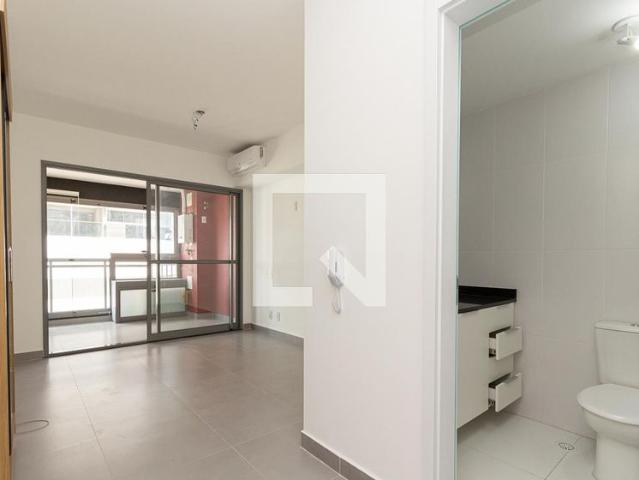 Kitnet, Pinheiros, 1 Quarto, 30 m2 São Paulo