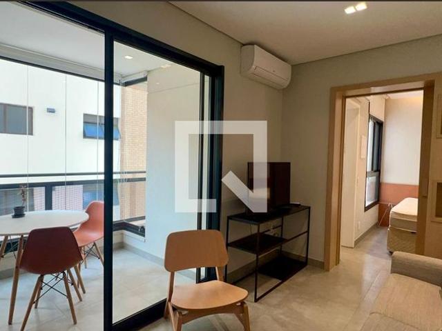 Kitnet, Pinheiros, 1 Quarto, 33 m2 São Paulo