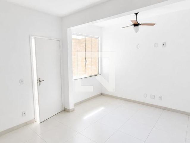 Kitnet, Ramos, 1 Quarto, 47 m2 Rio de Janeiro