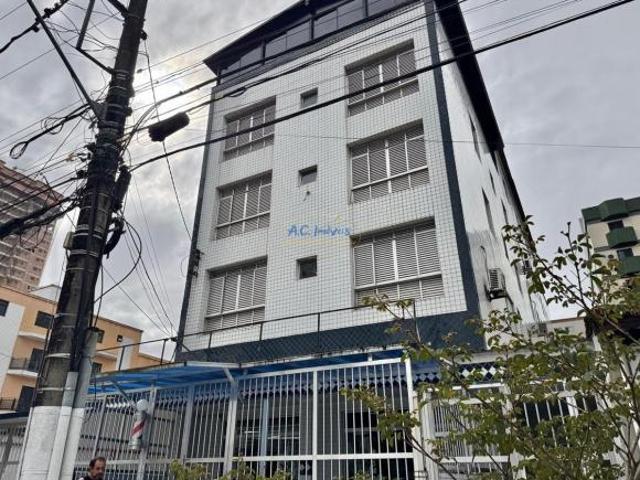 Kitnet reformada na guilhermina, vem conhecer!