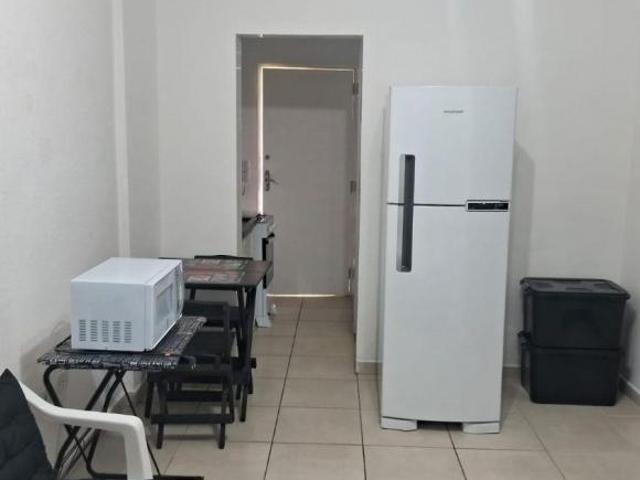 KITNET TOTALMENTE MOBILIADA A MAIA QUADRA DA PRAIA BAIRRO PONTA DA PRAIA SANTOS/SP