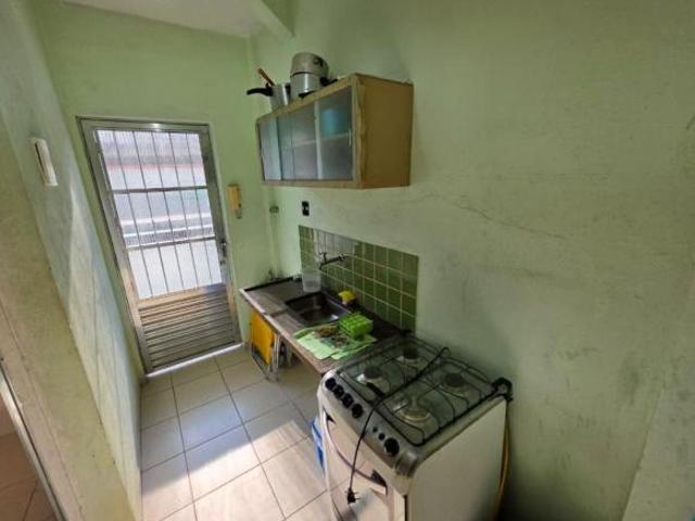 Kitnet Térrea à Venda na Guilhermina – 550m da Praia – Praia Grande