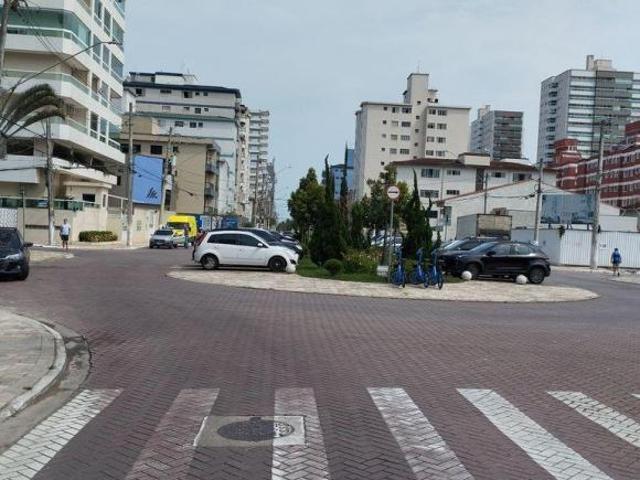 Kitnet térreo mobiliado de 39 m² na Avenida Paris, Boqueirão