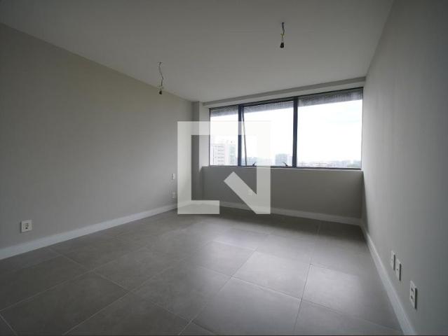 Kitnet, Três Figueiras, 1 Quarto, 27 m2 Porto Alegre