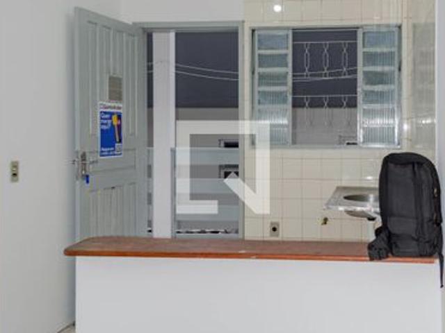 Kitnet, Trindade, 1 Quarto, 15 m2 Florianópolis