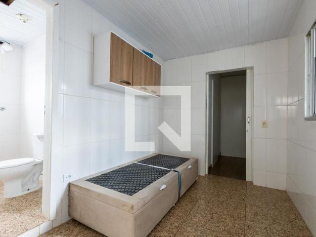 Kitnet, Uberaba, 1 Quarto, 30 m2 Curitiba