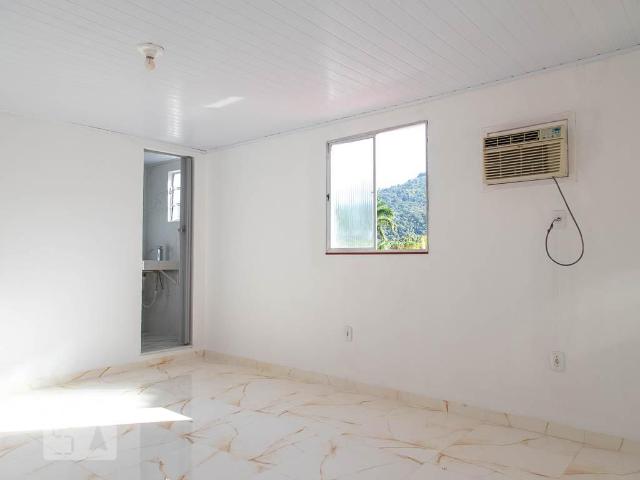 Kitnet, Vargem Pequena, 1 Quarto, 30 m2 Rio de Janeiro