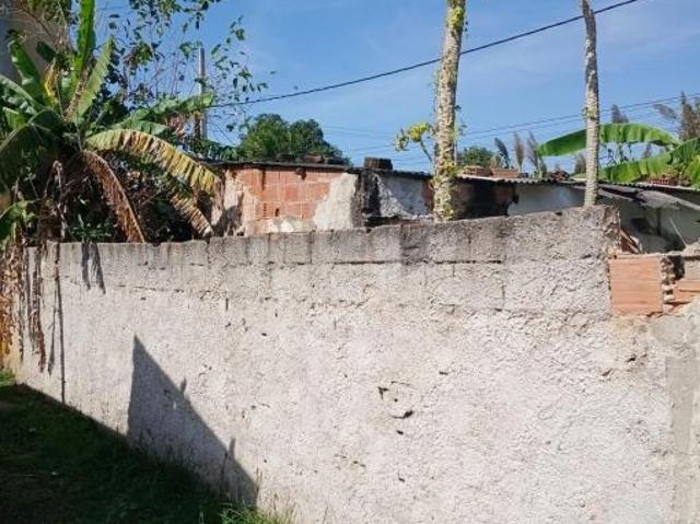 Kitnet Venda Araruama RJ Centro
