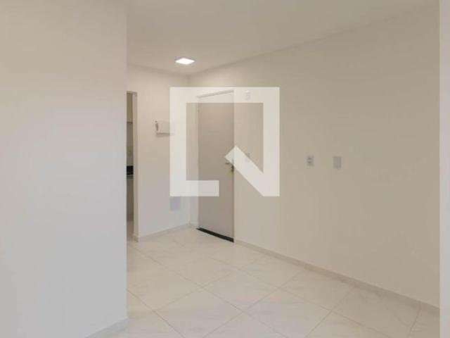 Kitnet, Vila Yara, 1 Quarto, 28 m2 São Gonçalo