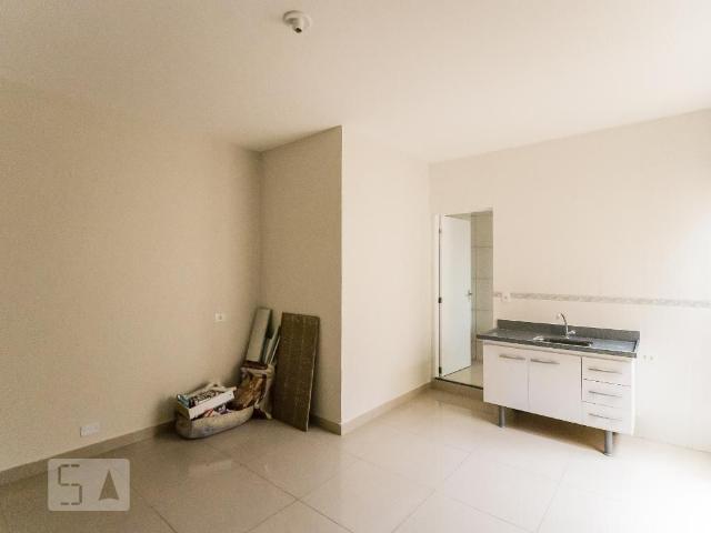 Kitnet, Vila Antonieta, 1 Quarto, 30 m2 São Paulo