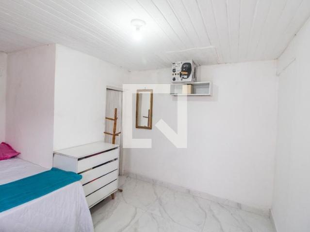 Kitnet, Vila Dirce, 1 Quarto, 25 m2 Carapicuíba