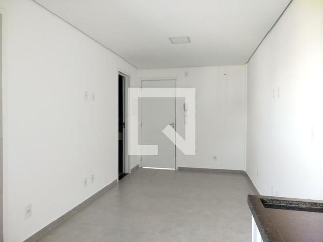 Kitnet, Vila Invernada, 1 Quarto, 29 m2 São Paulo