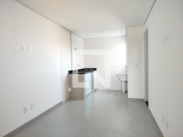 Kitnet, Vila Invernada, 1 Quarto, 29 m2 São Paulo