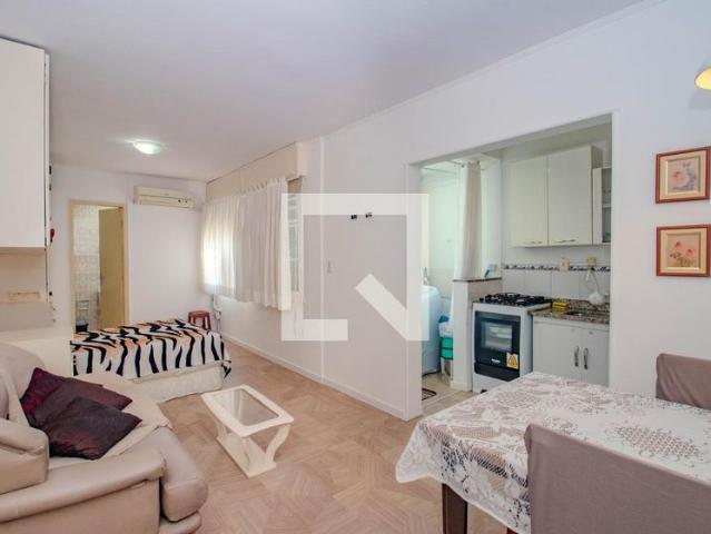 Kitnet, Vila Ipiranga, 1 Quarto, 35 m2 Porto Alegre