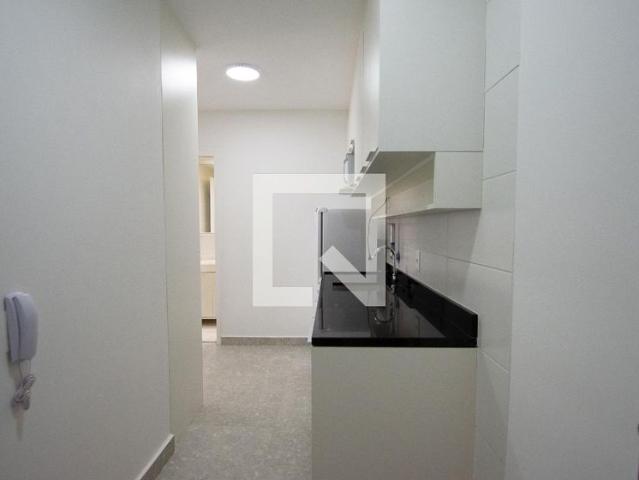 Kitnet, Vila Madalena, 1 Quarto, 33 m2 São Paulo