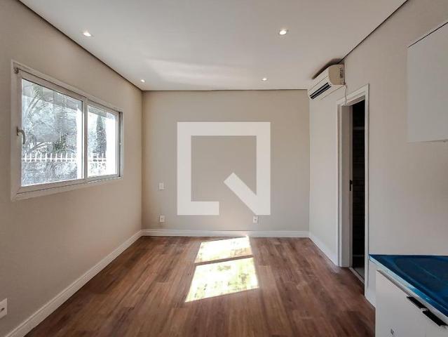 Kitnet, Vila Mariana, 1 Quarto, 17 m2 São Paulo