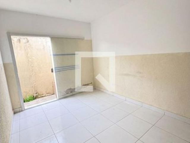 Kitnet, Vila Mooca, 1 Quarto, 35 m2 Goiânia