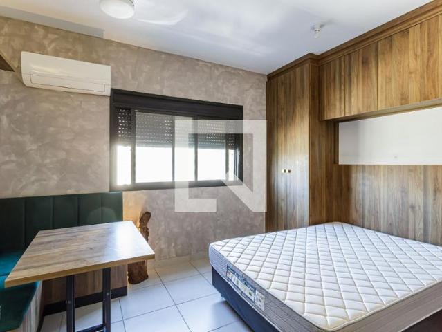 Kitnet, Vila Olímpia, 1 Quarto, 24 m2 São Paulo