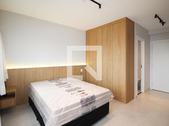 Kitnet, Vila Olímpia, 1 Quarto, 24 m2 São Paulo