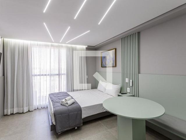 Kitnet, Vila Olímpia, 1 Quarto, 25 m2 São Paulo