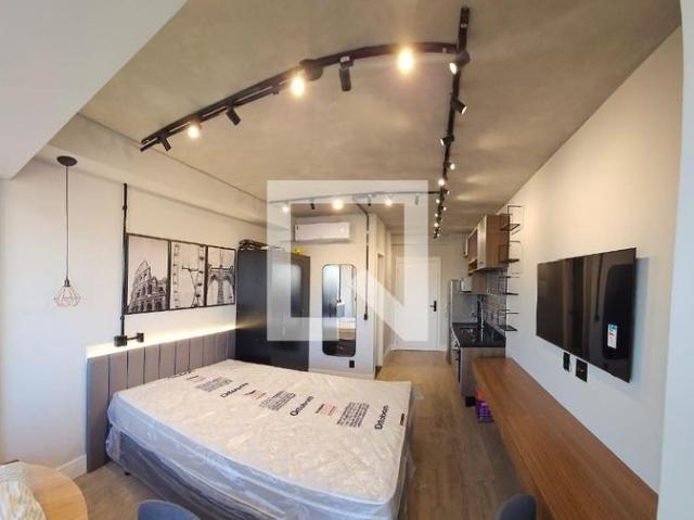 Kitnet, Vila Olímpia, 1 Quarto, 25 m2 São Paulo