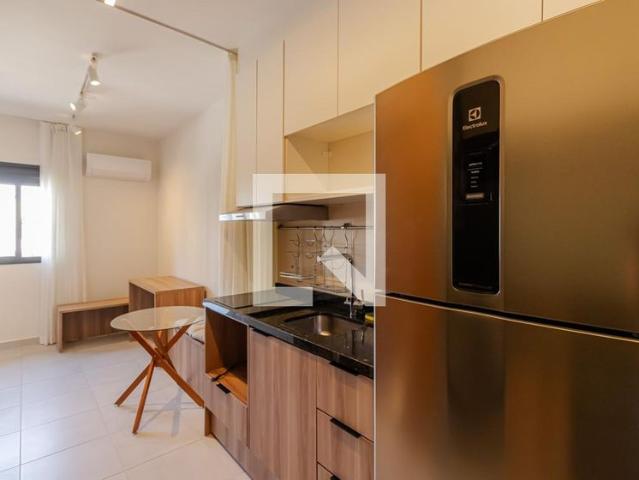 Kitnet, Vila Olímpia, 1 Quarto, 25 m2 São Paulo