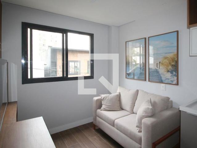 Kitnet, Vila Olímpia, 1 Quarto, 27 m2 São Paulo