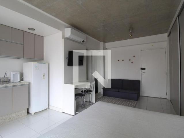 Kitnet, Vila Olímpia, 1 Quarto, 35 m2 São Paulo