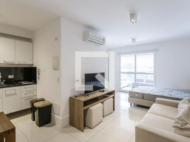 Kitnet, Vila Olímpia, 1 Quarto, 37 m2 São Paulo