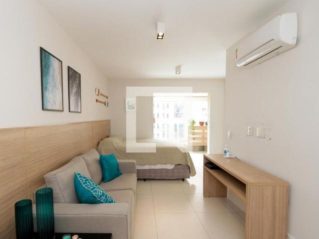 Kitnet, Vila Olímpia, 1 Quarto, 37 m2 São Paulo