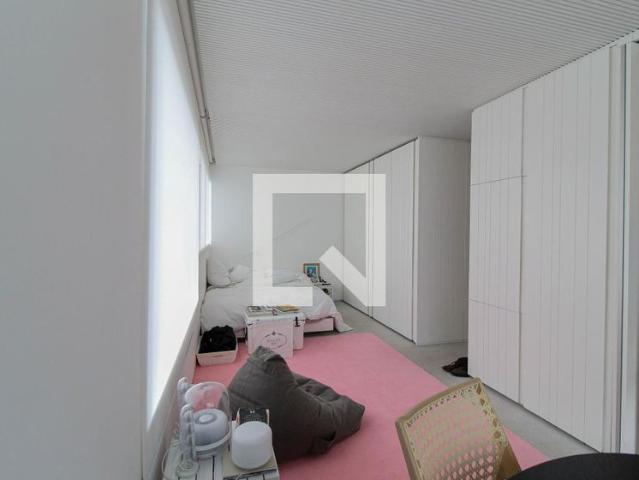 Kitnet, Vila Olímpia, 1 Quarto, 33 m2 São Paulo