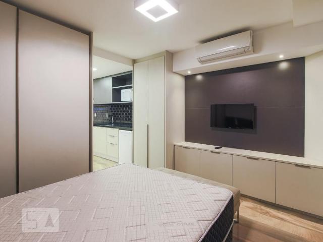 Kitnet, Vila Olímpia, 1 Quarto, 47 m2 São Paulo