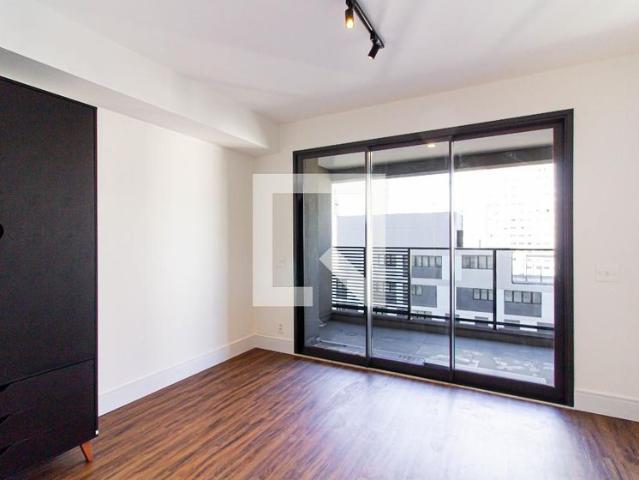 Kitnet, Vila Pompéia, 1 Quarto, 28 m2 São Paulo