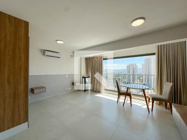 Kitnet, Vila Pompéia, 1 Quarto, 32 m2 São Paulo